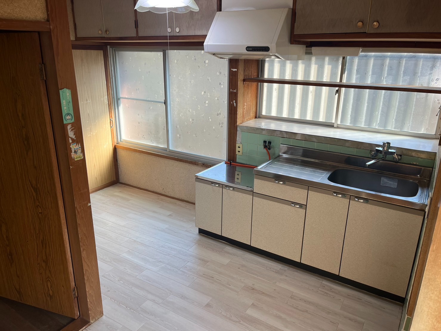 6DK＋サービスルームの広々戸建て - Roomhub